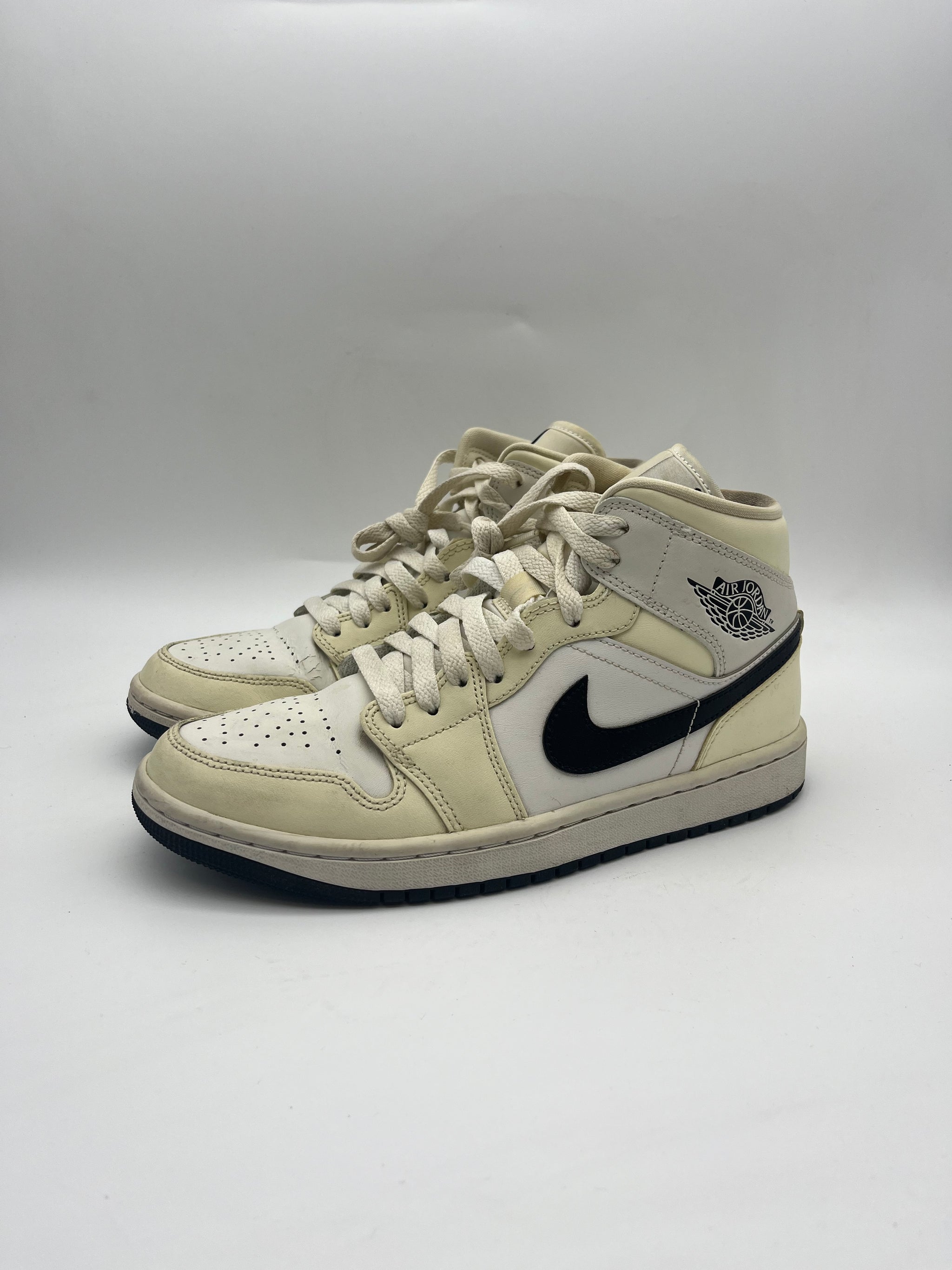 Used - Jordan 1 Mid Coconut Milk (39)